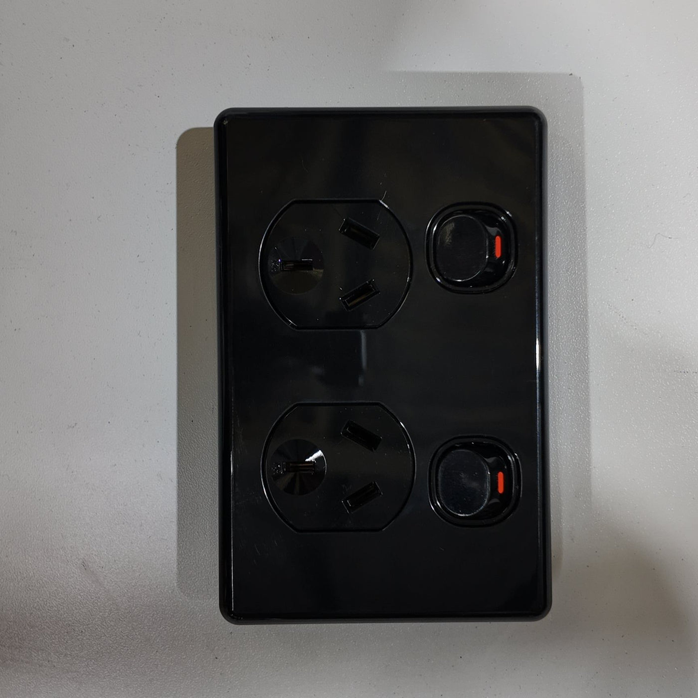 Iluma Double Pole 10A Double GPO Power Point – Black Caravan-Grade Out ...